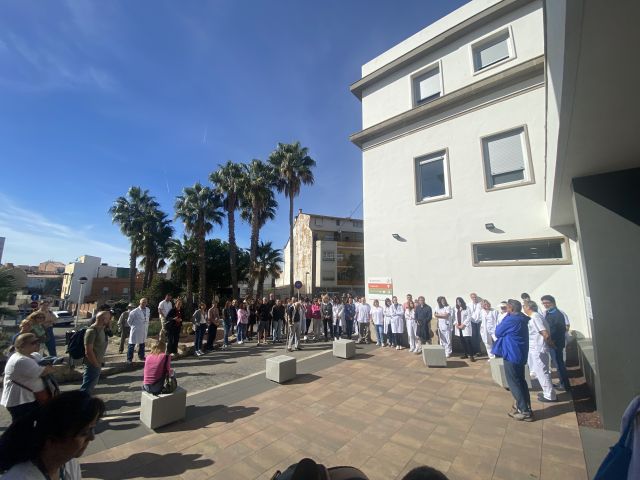Concentració a l’hospital de Palamós per donar suport al doctor Bashir ...