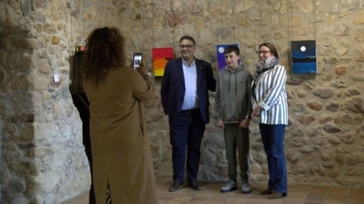 El Castell de Benedormiens exposa el talent jove amb la mostra JOV’ART